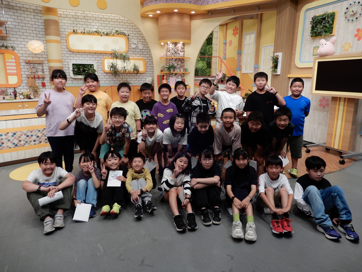 山形メディアタワー 社会科見学 - YBC 山形放送