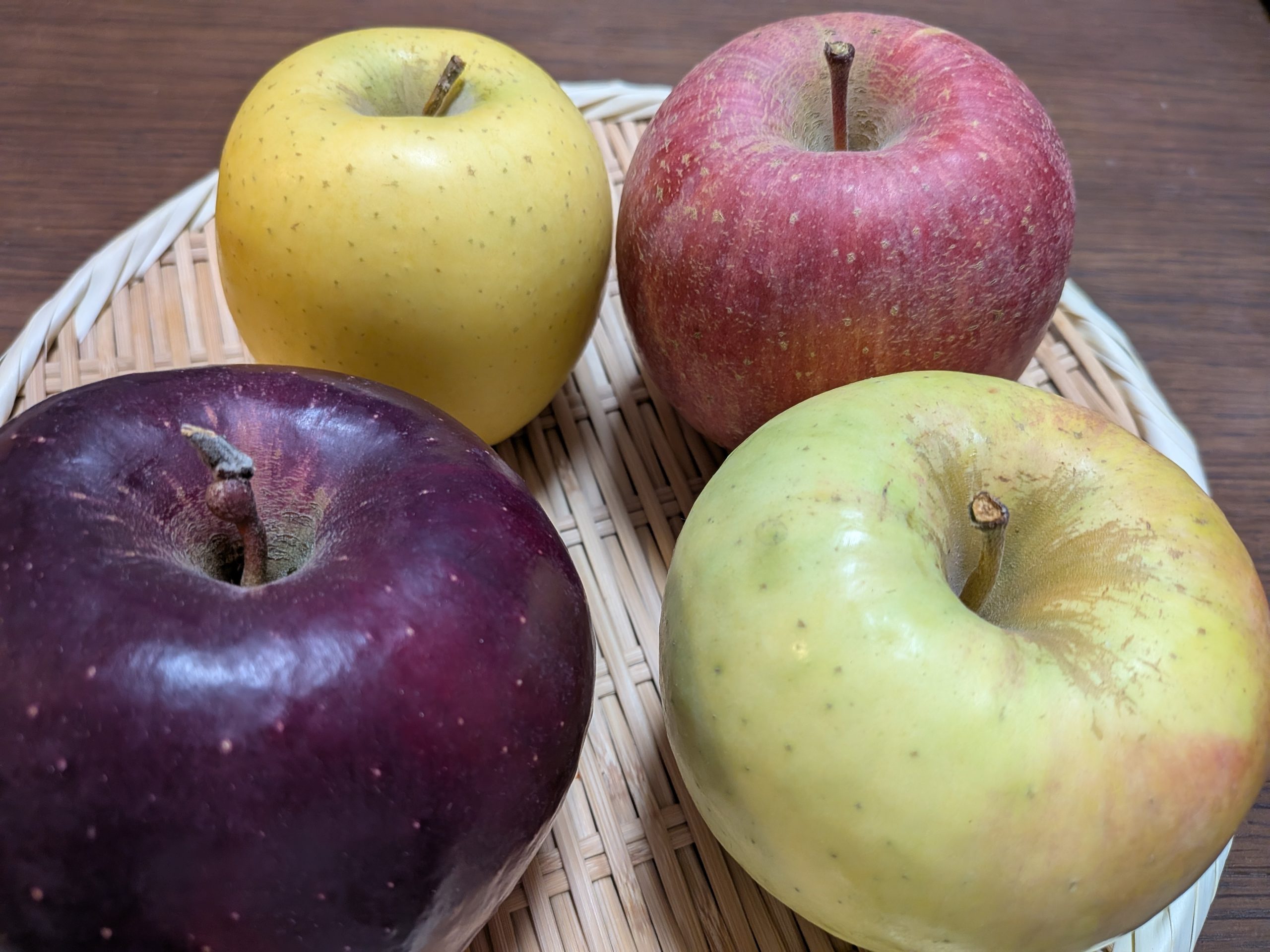 リンゴ「見た目」クイズ！ - YBC 山形放送